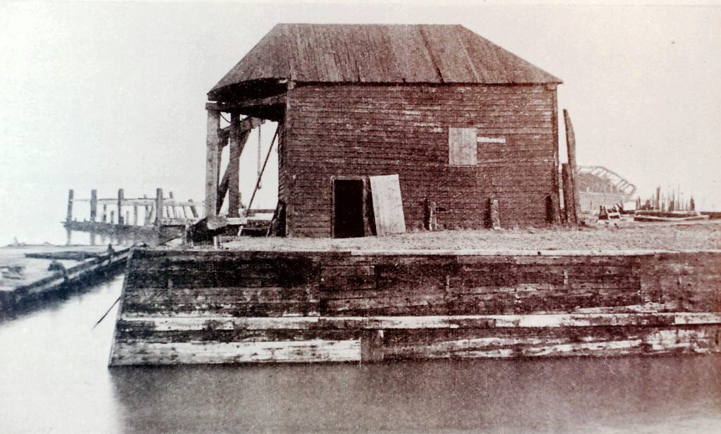 The Navyard Wharf - The Harwich Society