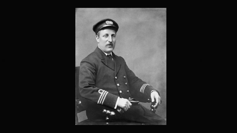 Flags to fly at half-mast for ‘Fryatt Day’ - The Harwich Society